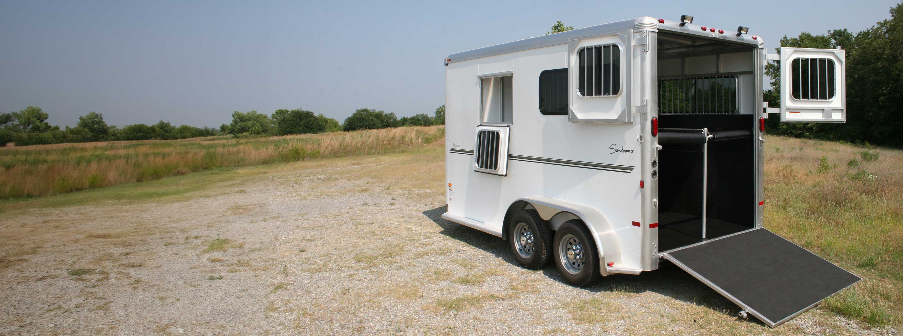 Sundowner Trailer Corporation - Performer Bumper Pull