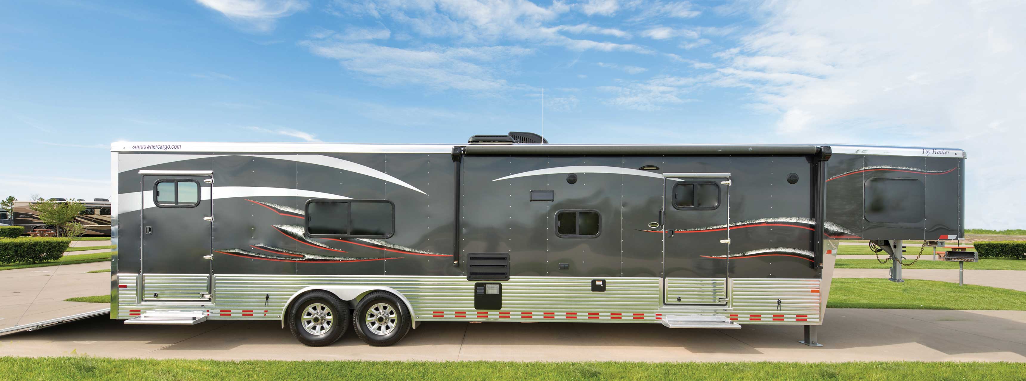 Sundowner Trailer Corporation Toy Hauler Gooseneck Sundowner Trailer Corporation Toy Hauler Gooseneck