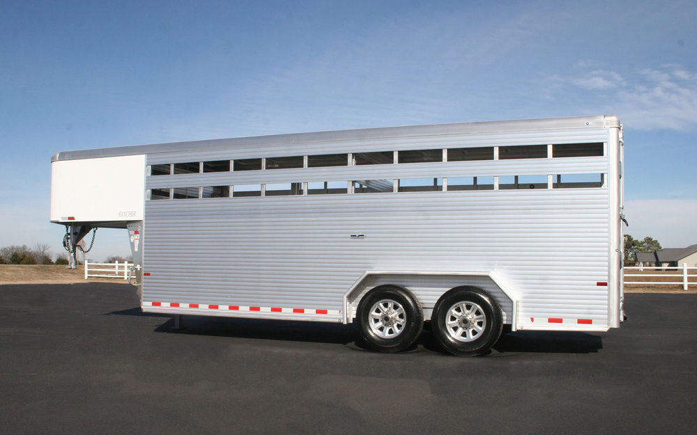 Sundowner Trailer Corporation - Rancher Gooseneck